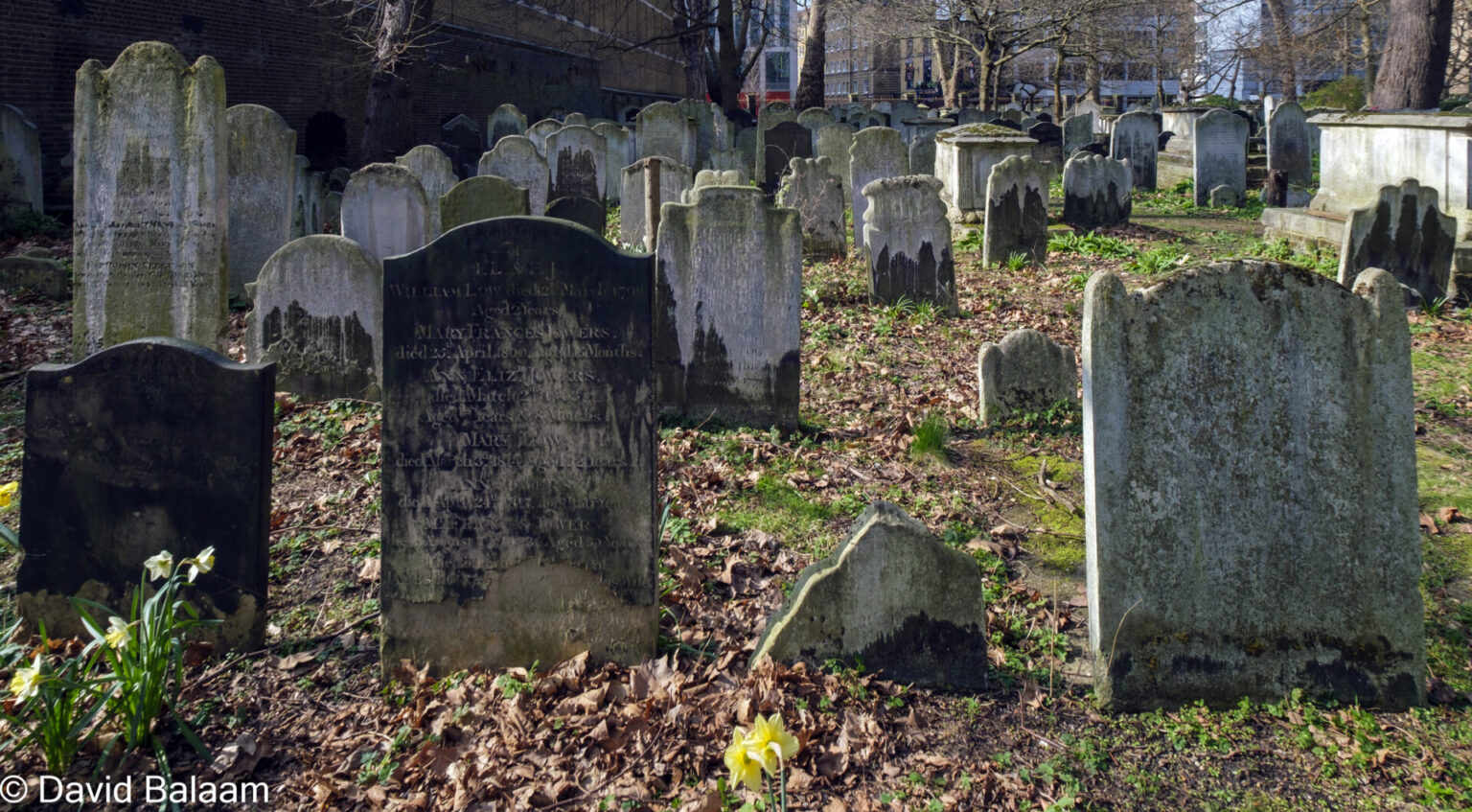 Bunhill Burial Ground and John Wesley's Chapel - Leatherhead and District